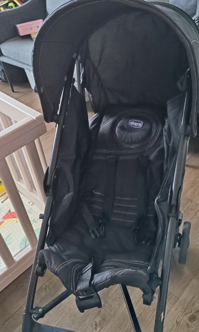 Stoller chicco liteway, Babies & Kids, Going Out, Strollers on Carousell