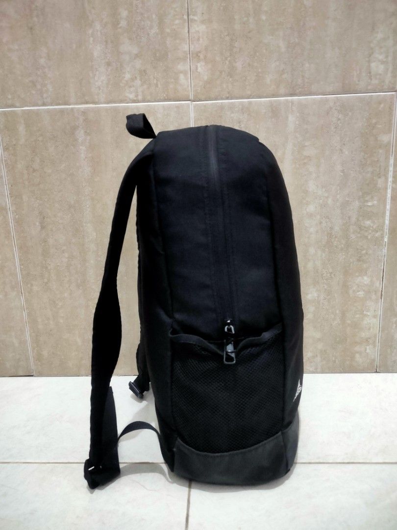 Tas Adidas original, Fesyen Pria, Tas & Dompet , Ransel di Carousell