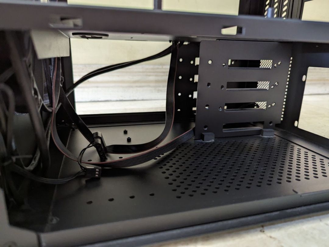 Tecware - Quad Mini Cube Chassis, Computers & Tech, Parts & Accessories ...