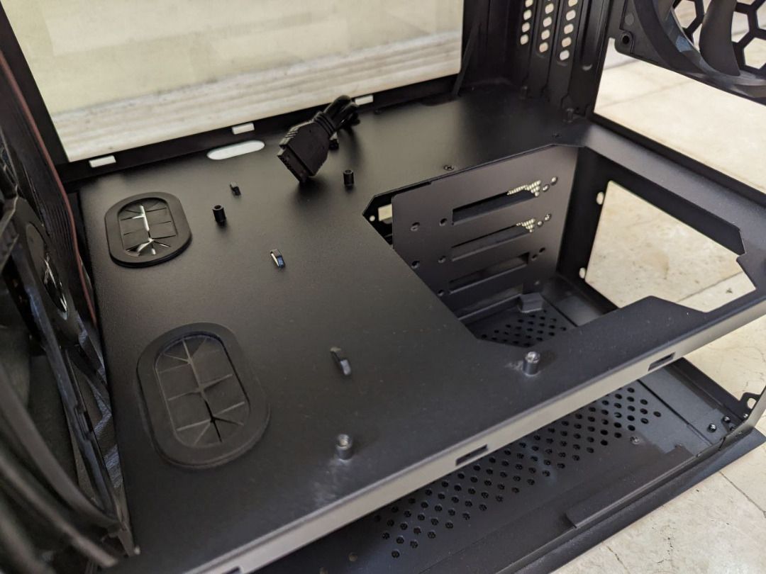 Tecware - Quad Mini Cube Chassis, Computers & Tech, Parts & Accessories ...