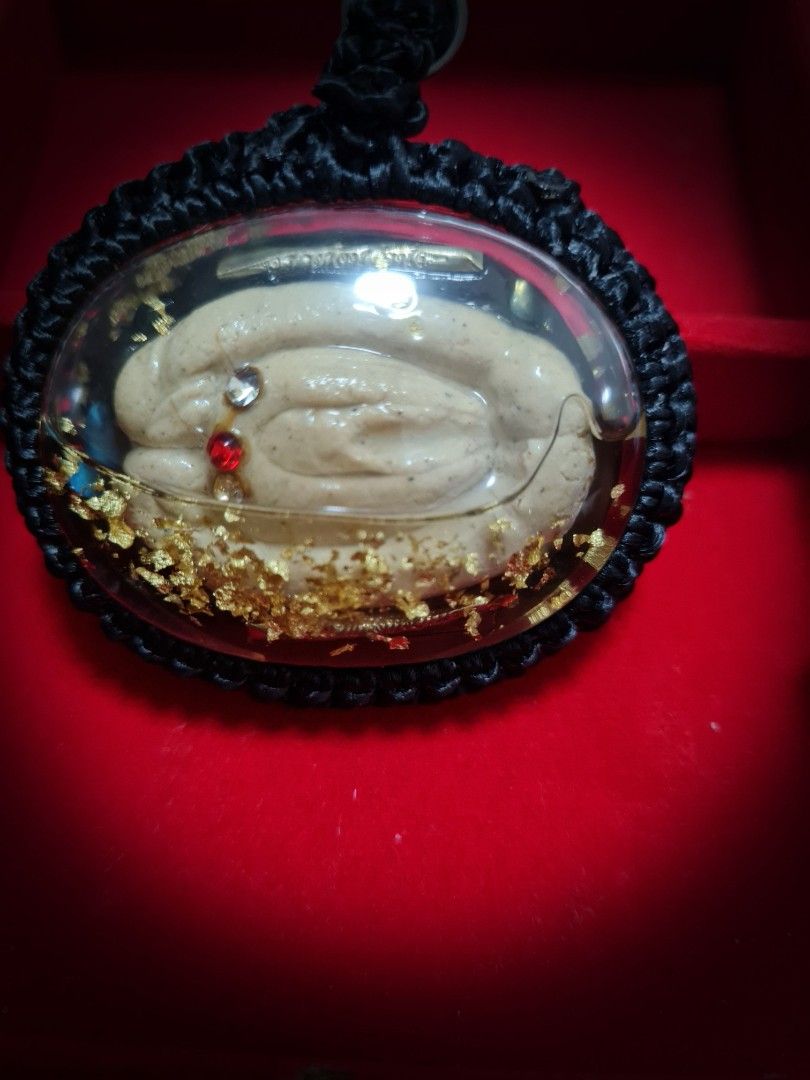 Thai Amulet, Hobbies & Toys, Memorabilia & Collectibles, Religious ...