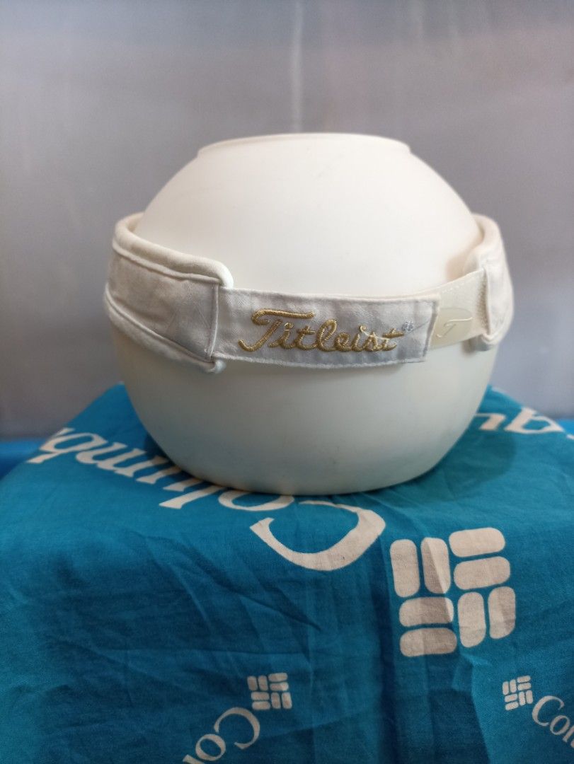 Topi Caddy Titleist Original, Fesyen Pria, Aksesoris, Topi di Carousell