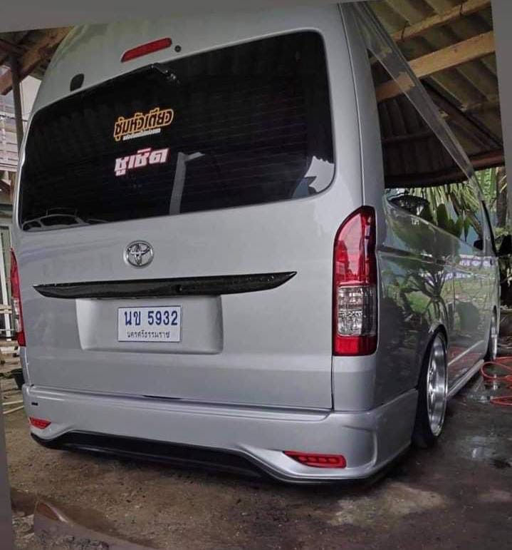 Toyota Hiace A-style rear bumper, Car Accessories, Accessories on Carousell