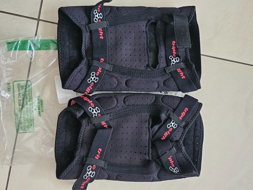 Triple Eight Exo Skin Knee Pads MTB Black Small, Sports Equipment ...