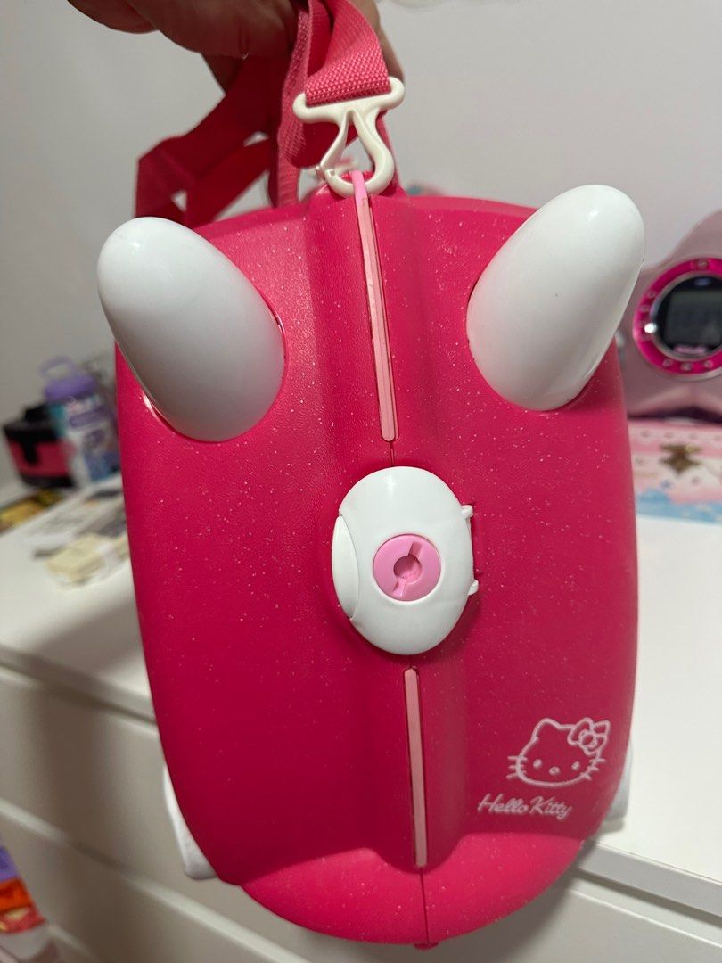 Trunki Hello Kitty, Hobbies & Toys, Travel, Luggage on Carousell
