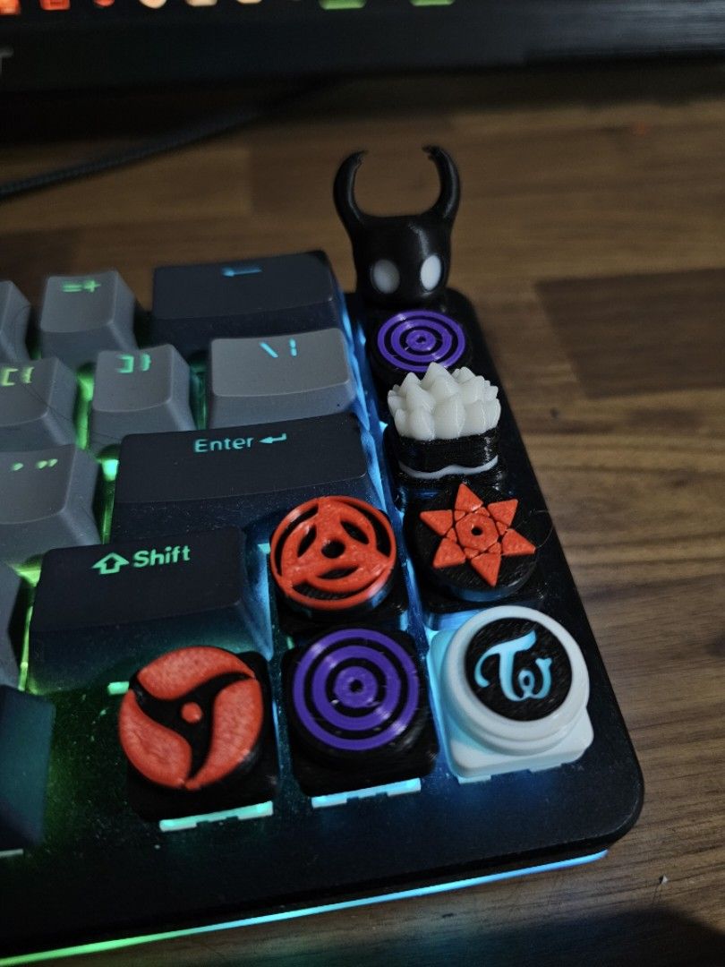 Uchiha Sharingan keycaps, Computers & Tech, Parts & Accessories ...