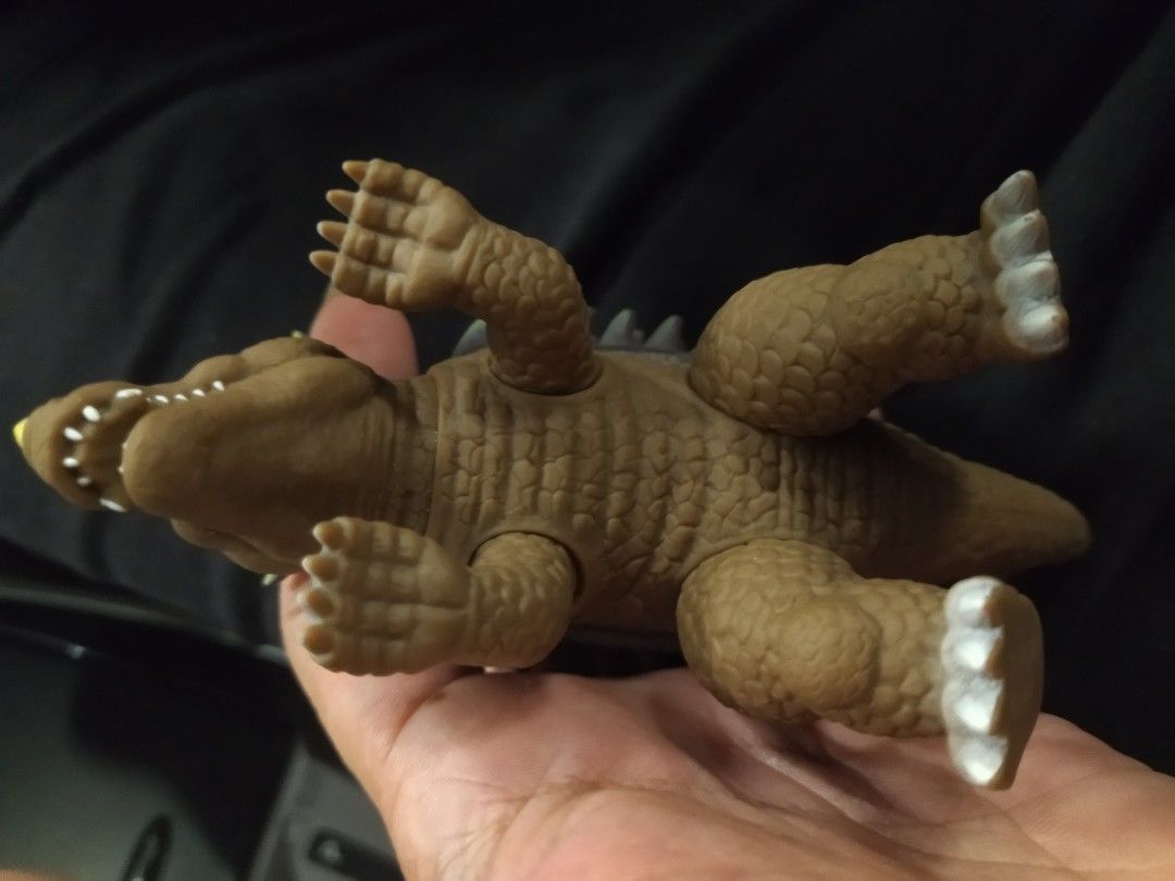 Ultra Monster Series (Kaiju Puppet Show Goji Band), Hobbies & Toys ...