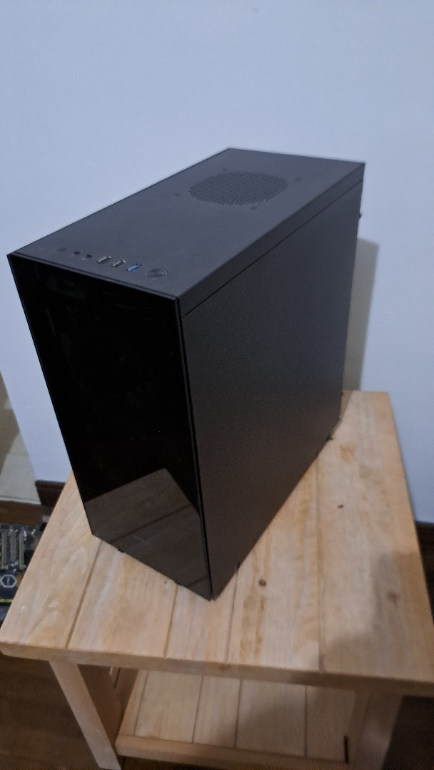 Used Glass and Metal PC case with fans (Tecware Void), Computers & Tech ...