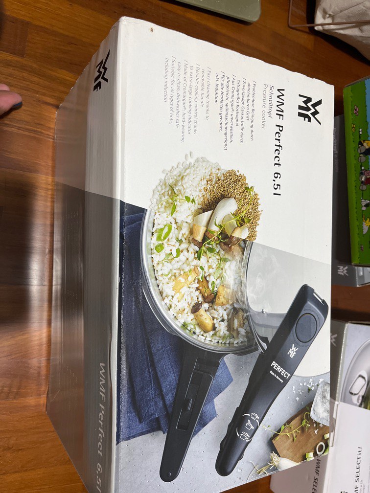 WMF Perfect 6,5 l Pressure Cooker, Furniture & Home Living, Kitchenware ...