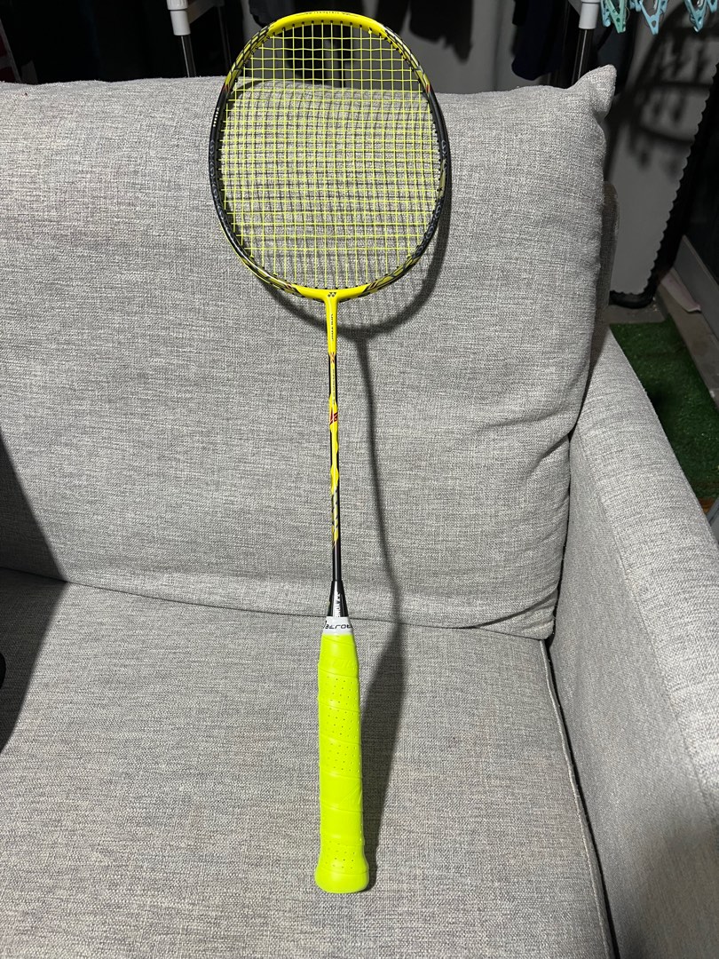 Yonex Voltric Z-Force 2 LD, Sports Equipment, Sports & Games, Racket ...