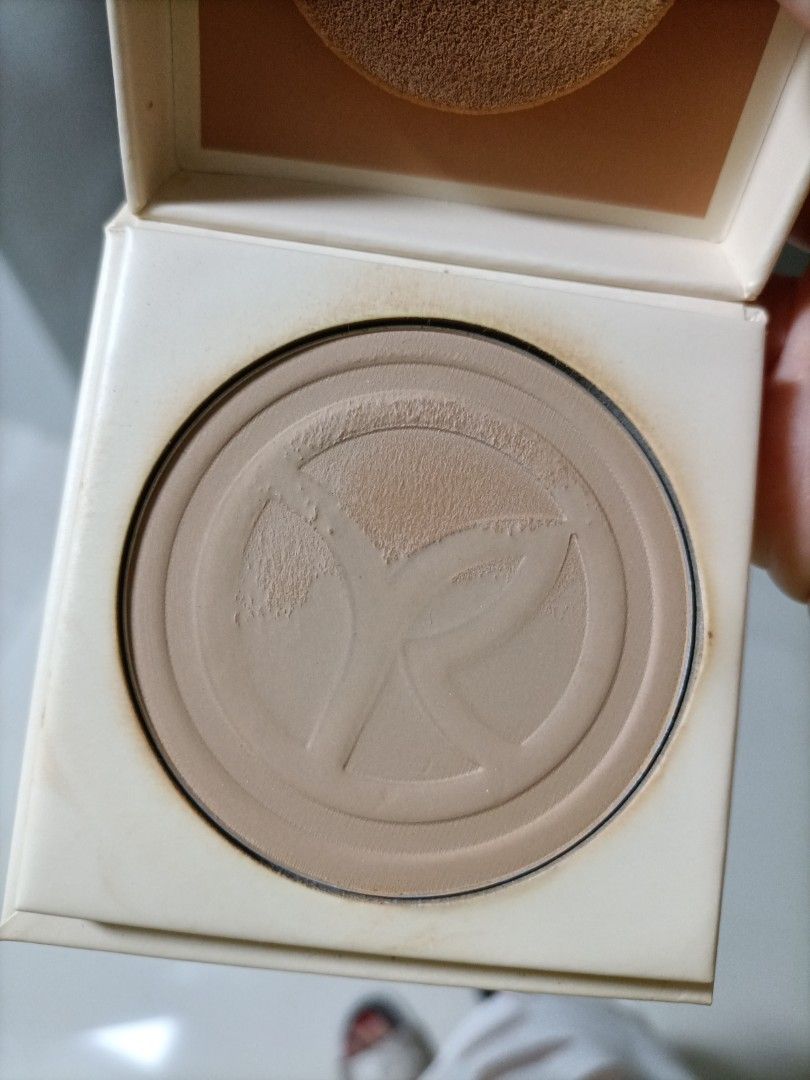Yves rocher powder foundation, Beauty & Personal Care, Face, Makeup on ...