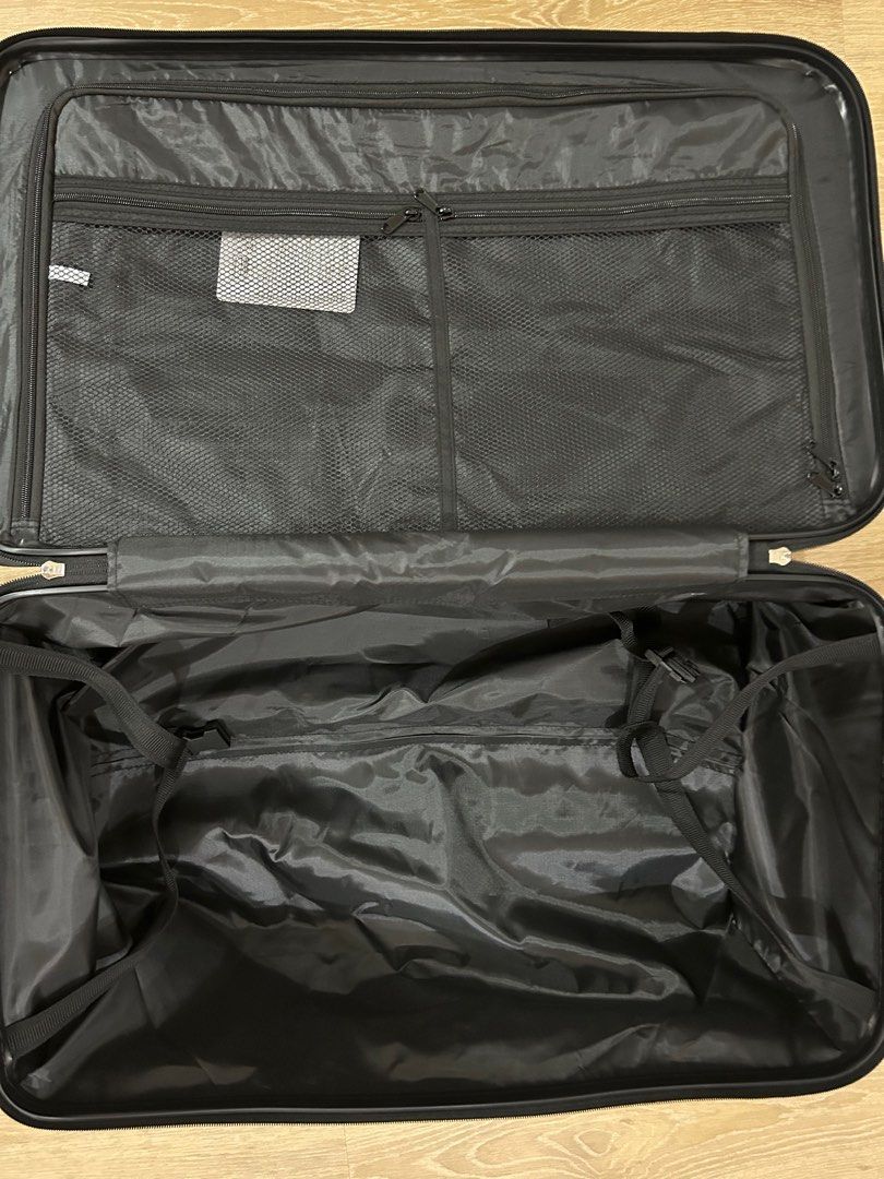 28” Rectangle Luggage, Hobbies & Toys, Travel, Luggage on Carousell