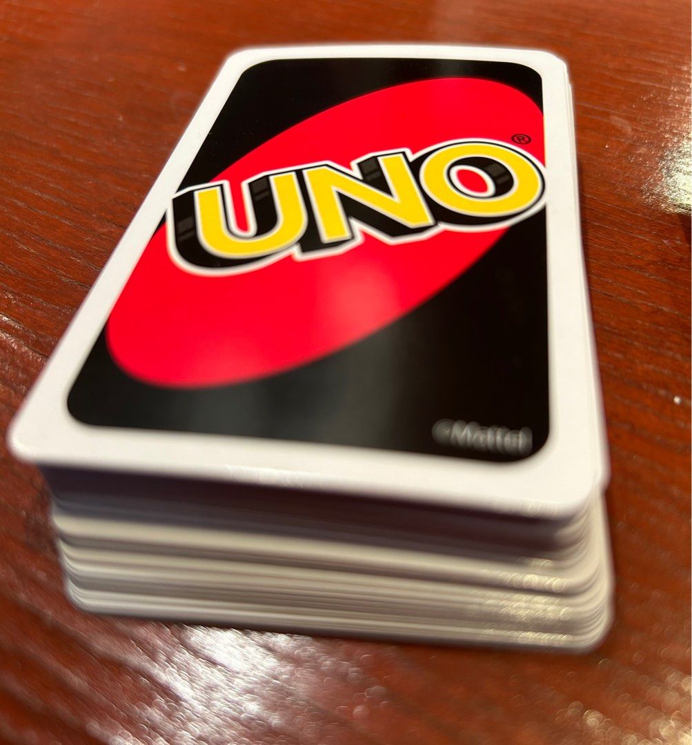 UNO & 50-in-1 Deluxe game set Fun Family Board Games, Hobbies & Toys ...