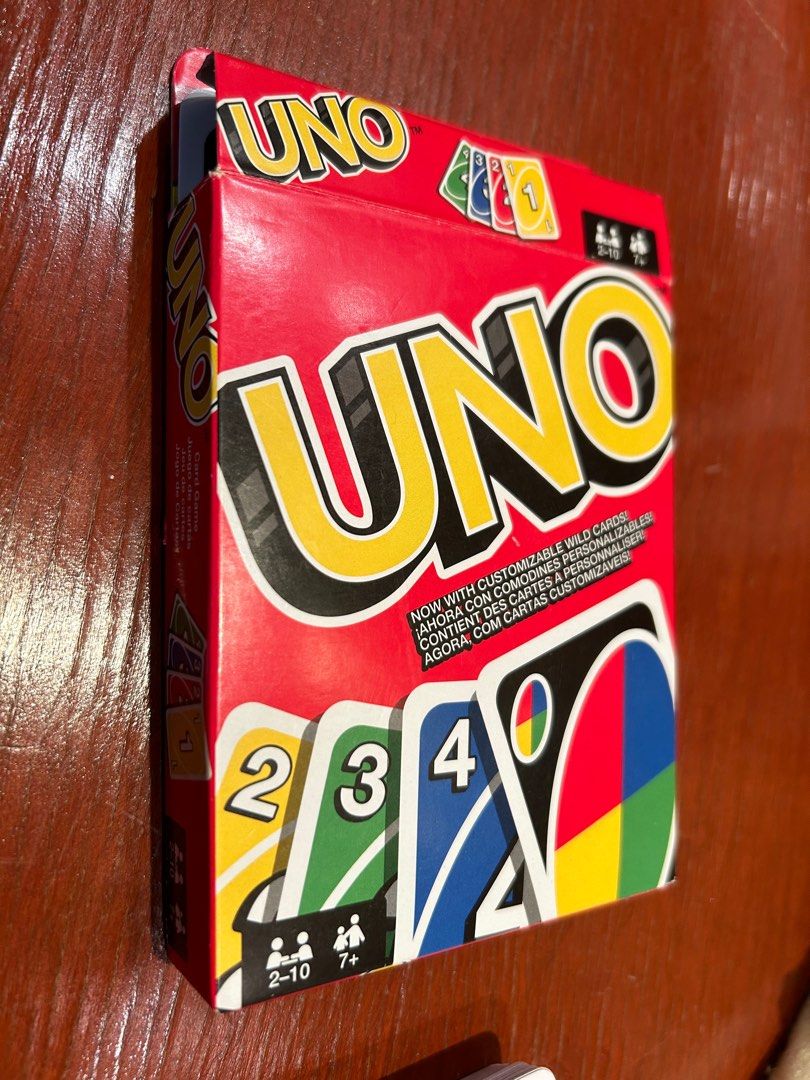 UNO & 50-in-1 Deluxe game set Fun Family Board Games, Hobbies & Toys ...