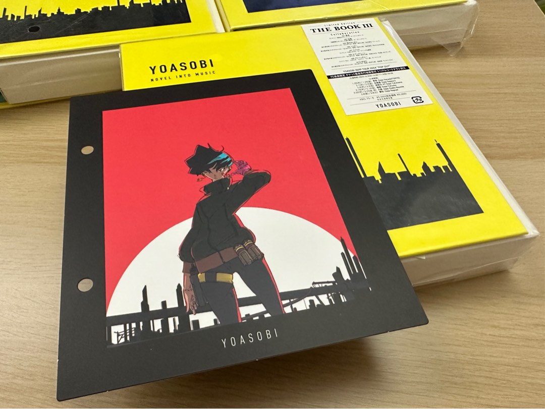 (現貨）全新 日版 YOASOBI Book 3 - Seventeen 特典 （無抽選券）, 興趣及遊戲, 音樂、樂器 & 配件, 音樂與 ...
