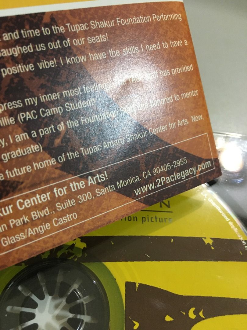 ＊絕版珍藏＊美版 TUPAC RESURRECTION OST 吐派克 絕響 電影原聲帶, 興趣及遊戲, 音樂, CD 及 DVD在旋轉拍賣