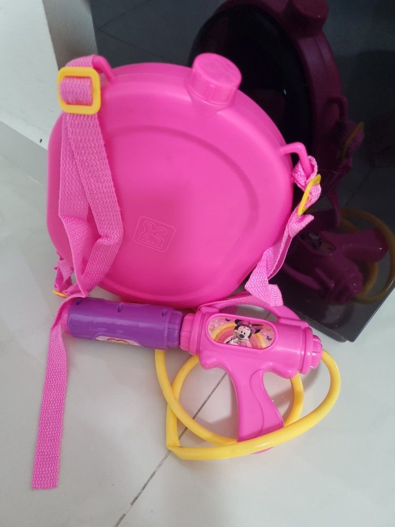 A Minnie mouse water gun!, Hobbies & Toys, Toys & Games on Carousell