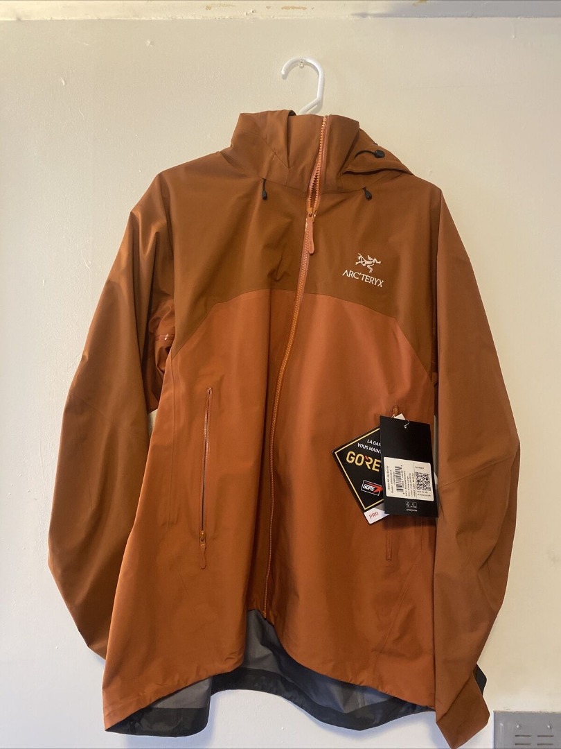 Arc'teryx BETA AR JACKET Brown, Men's Fashion, Activewear on Carousell
