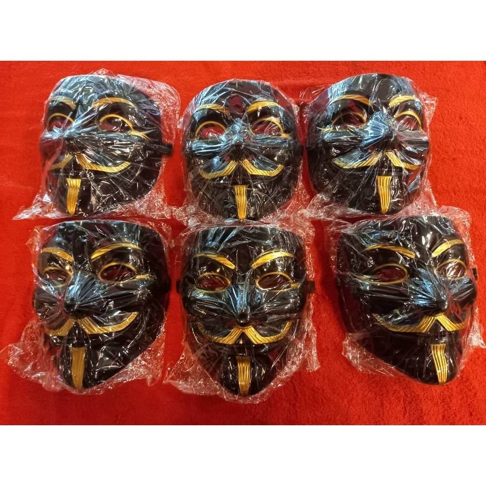 Black V for Vendetta Hacker Theme Cosplay Wearable Mask, Hobbies & Toys ...