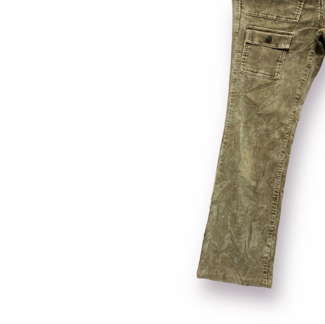 Bush pants D-day corduroy, Men's Fashion, Bottoms, Trousers on Carousell