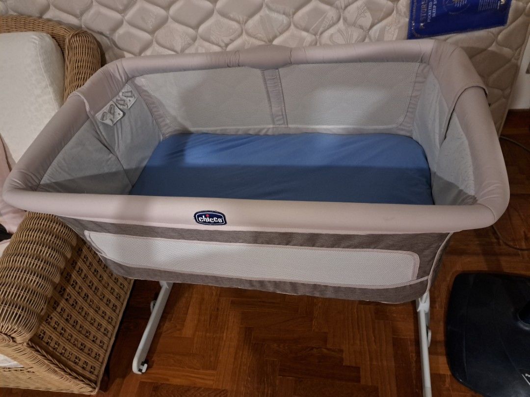Chicco baby bassinet cot, Babies & Kids, Baby Nursery & Kids Furniture ...