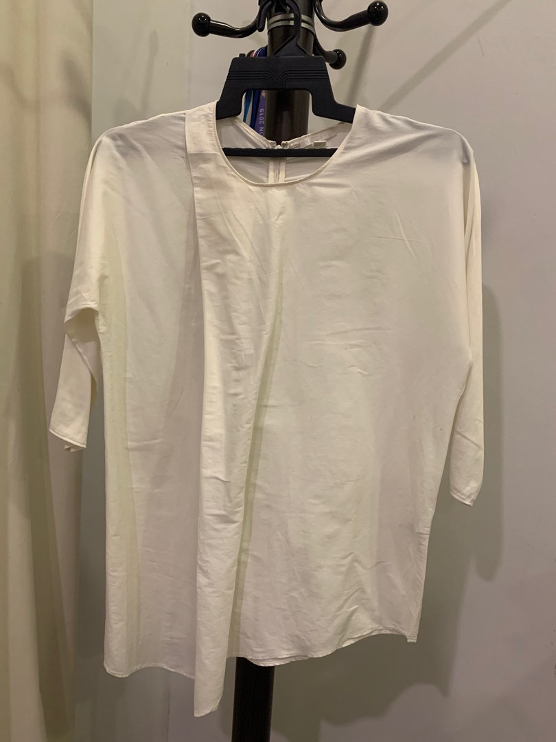 COS top, Women's Fashion, Tops, Blouses on Carousell