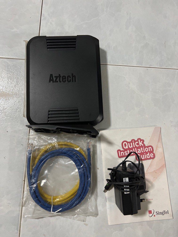 Dual band router Aztech DSL7000GRV(S), Computers & Tech, Parts ...
