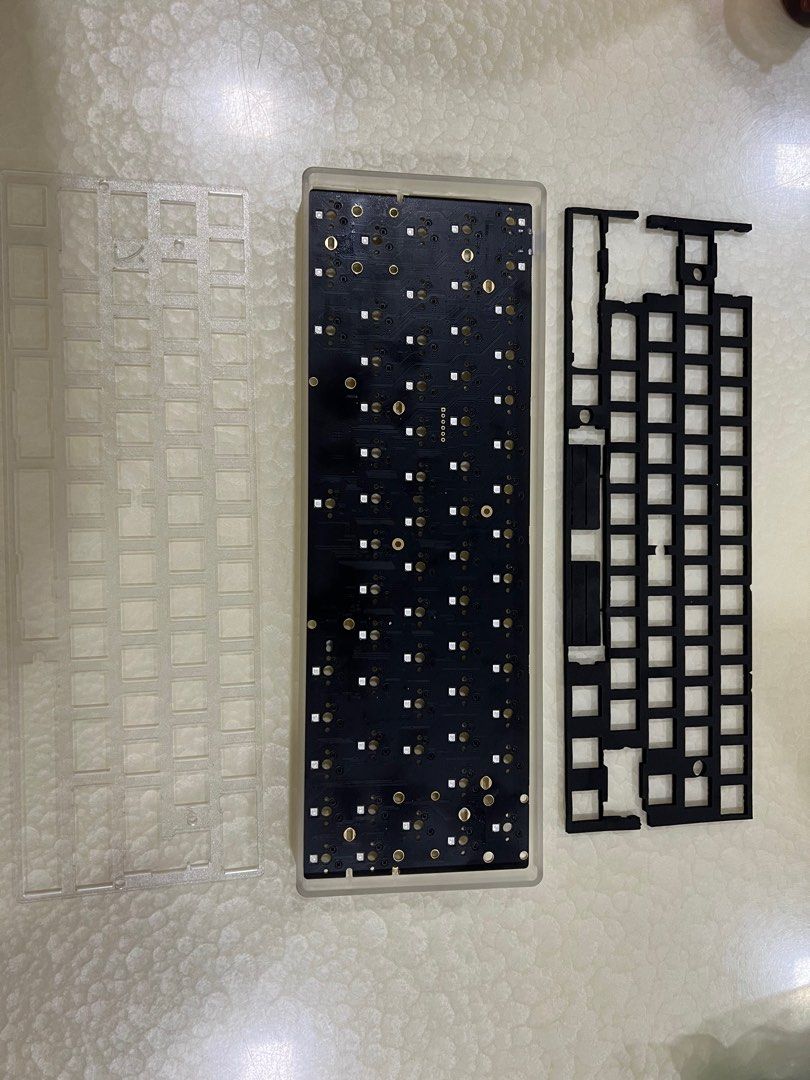 DZ60 RGB V2 60% hotswappable pcb, Computers & Tech, Parts & Accessories ...