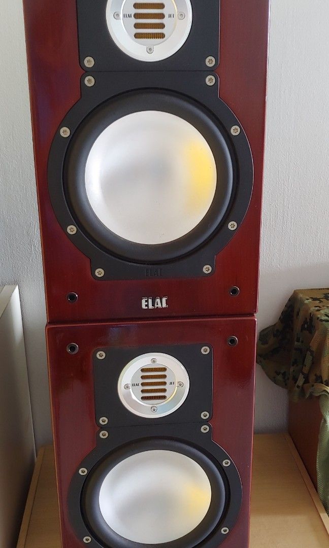 Elac Bookshelf Speaker Pair BS204.2, Audio, Soundbars, Speakers & Amplifiers on Carousell