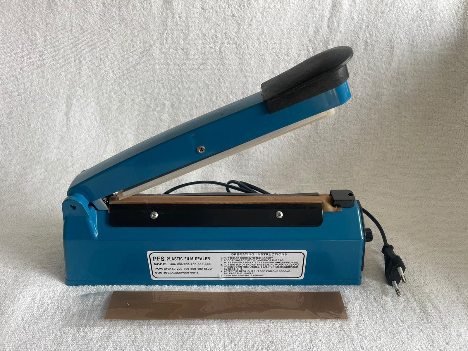 Electric sealer, Hobbies & Toys, Stationery & Craft, Other Stationery ...