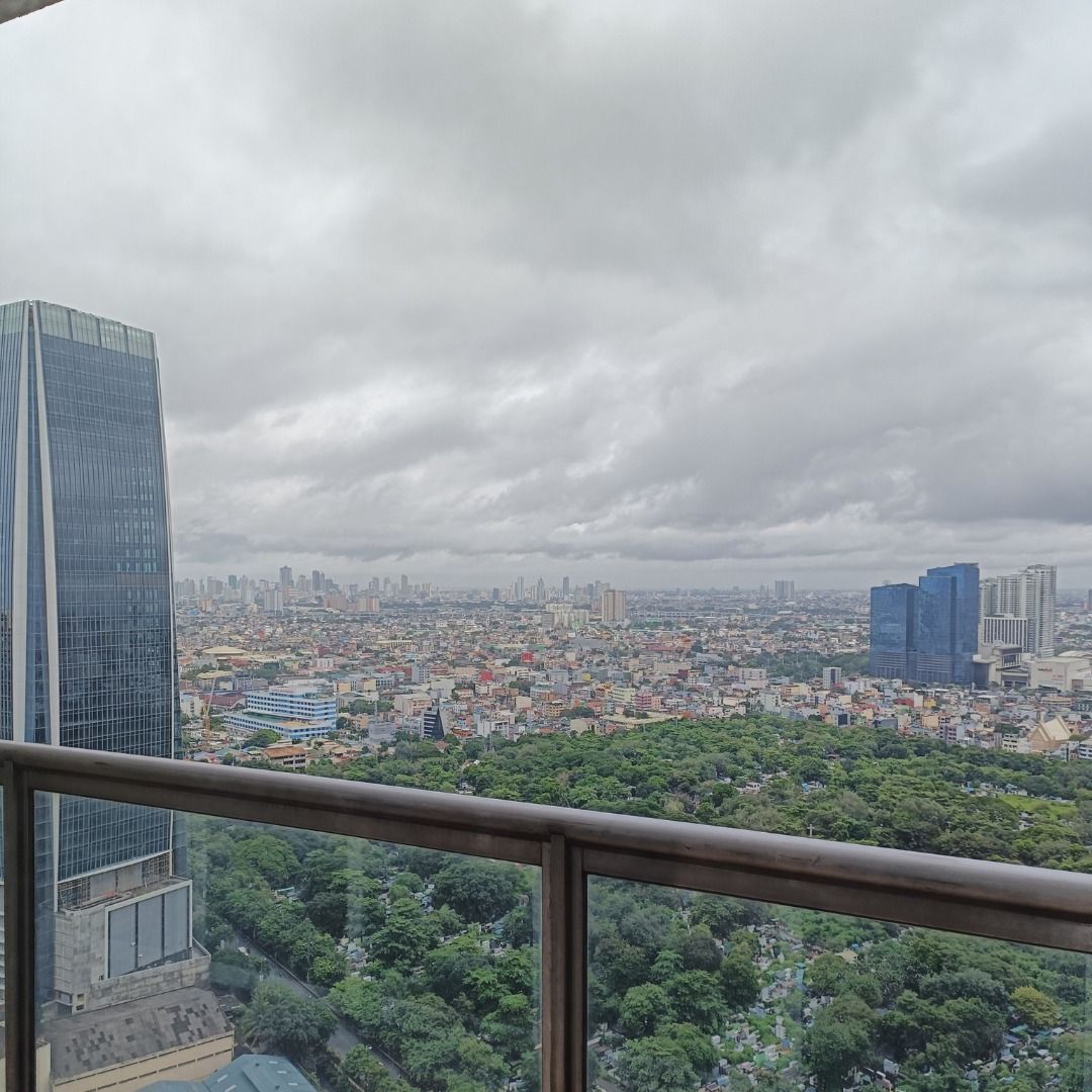 Elizabeth Place in Makati City - 268 SQM Penthouse Unit For Sale ...