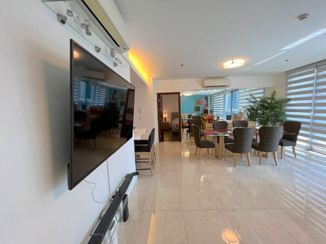 For Rent: The Suites in BGC, Elegant 3-BR Residence, Property, Rentals ...