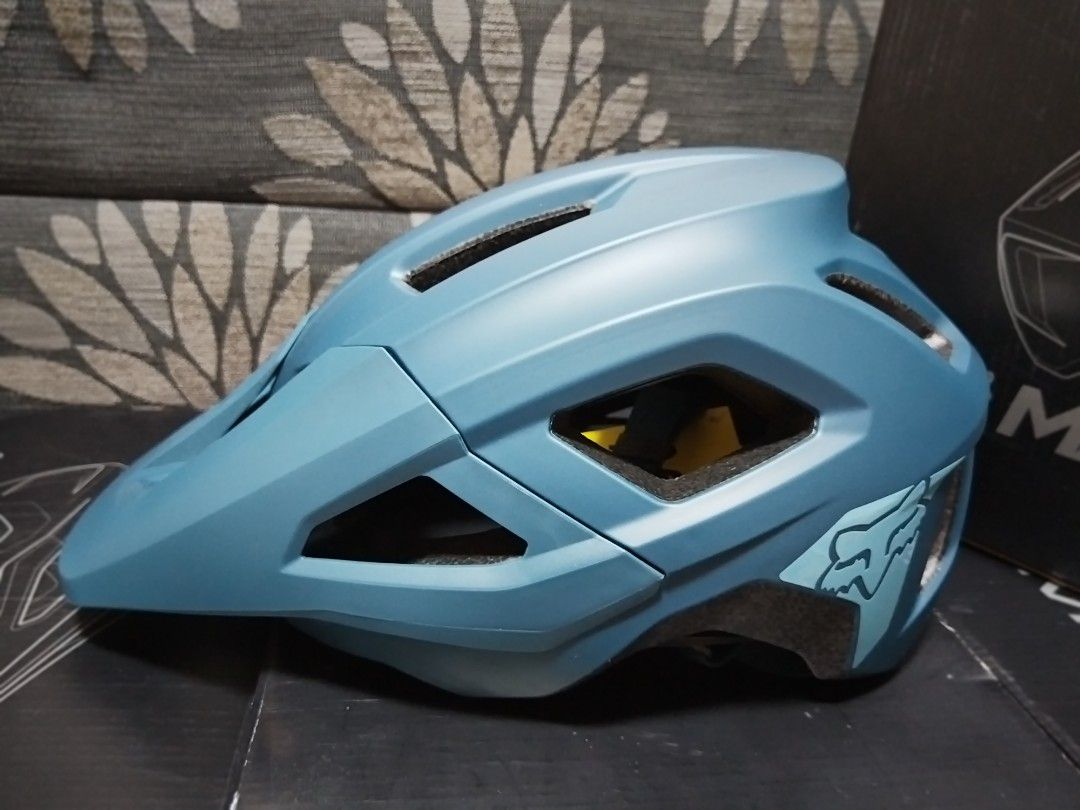 FOX Bike Helmet, Medium, Sports Equipment, Bicycles & Parts, Bicycles ...