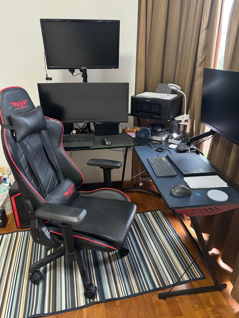Gaming table and chair (free widescreen monitor), Furniture & Home ...
