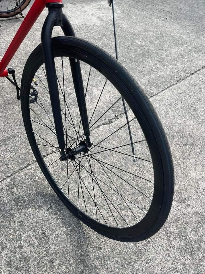 GARUDA FIXIE STEEL 700C X 23C, Sports Equipment, Bicycles & Parts ...