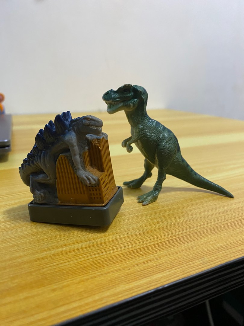 Godzilla Mini figures, Hobbies & Toys, Toys & Games on Carousell