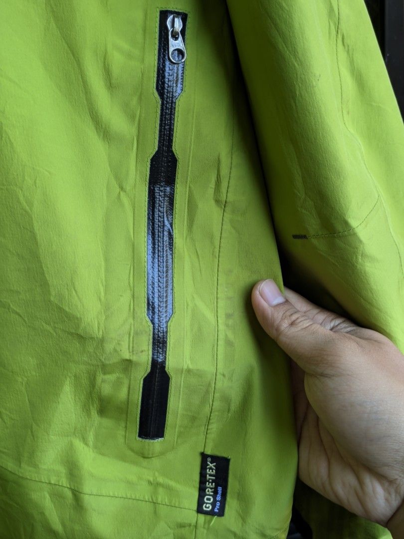 Goretex Pro Shell Lecaf Gorpcore Jacket, Men's Fashion, Coats, Jackets ...