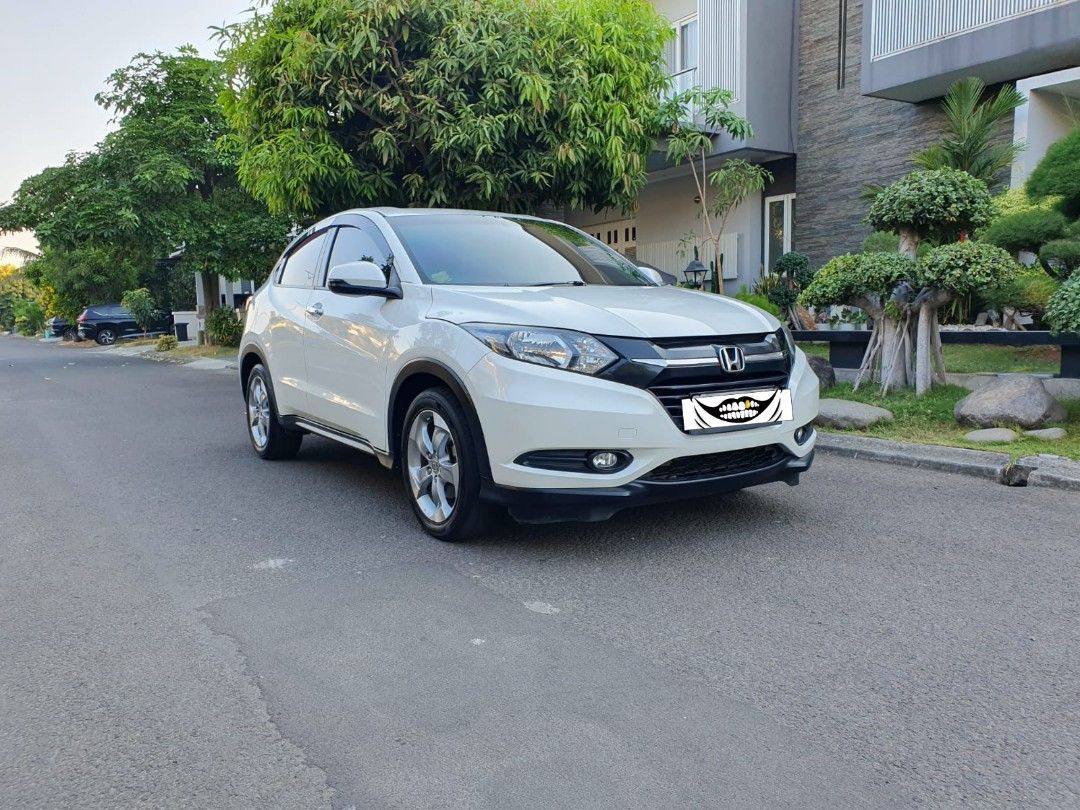 HRV Type E 2018 Matic Very Maintained, Mobil & Motor, Mobil untuk ...