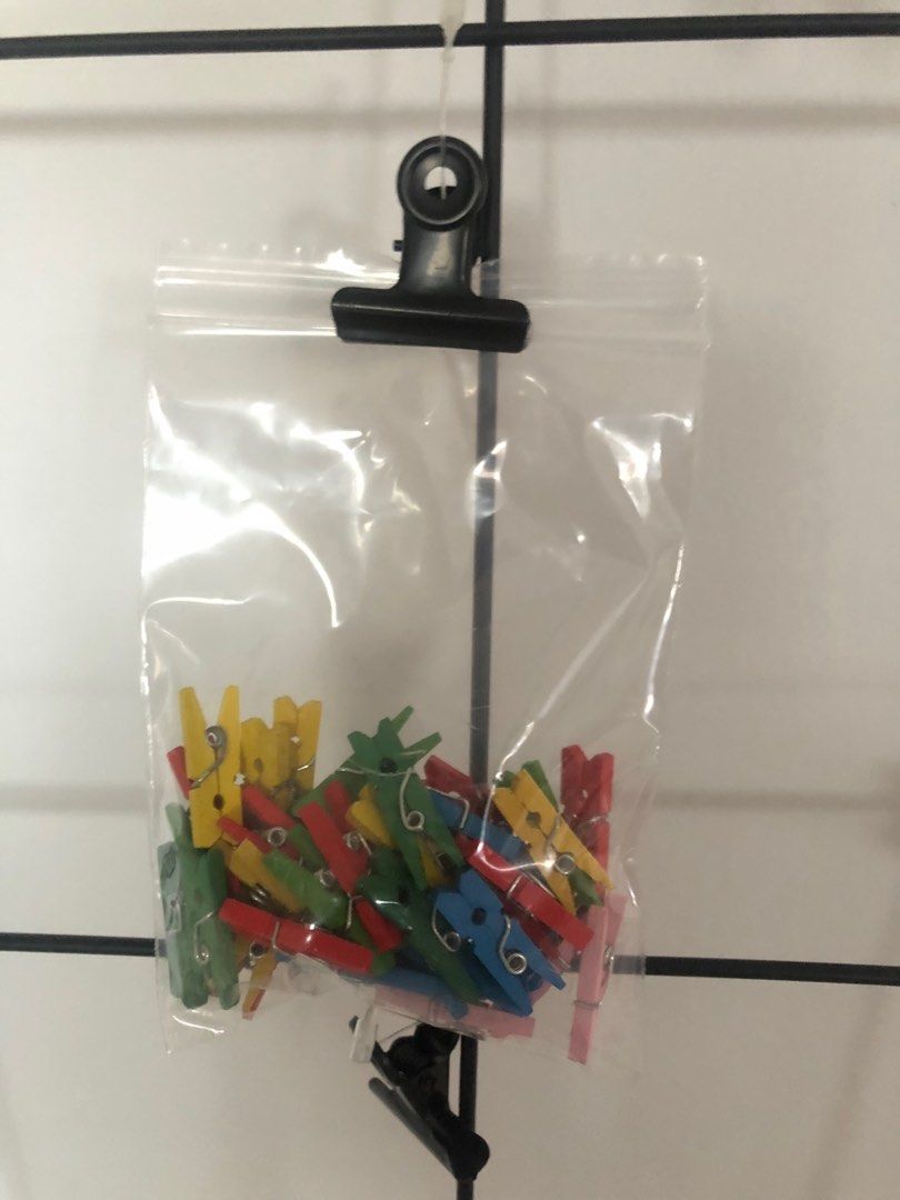 IKEA Decorative Metal Photo/Memo Board (60 x 75cm) with 4 Metal Clips ...