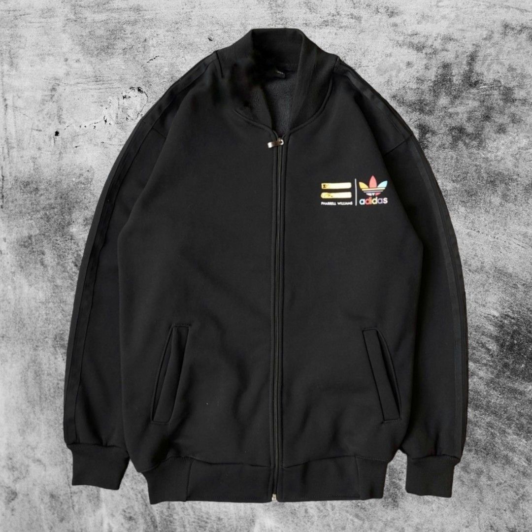 Jaket Tracktop Adidas Pharrell Williams Hitam, Fesyen Pria, Pakaian , Baju Luaran di Carousell