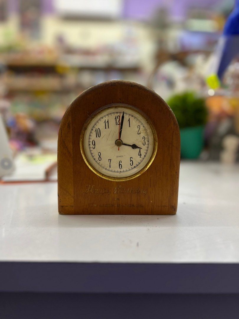 Jam Kayu Sony, Hobbies & Toys, Collectibles & Memorabilia, Vintage ...