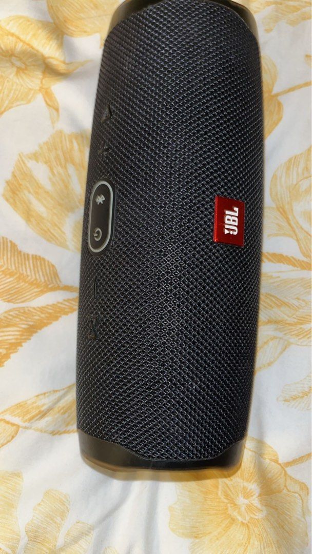 JBL Charge 4, Audio, Soundbars, Speakers & Amplifiers on Carousell