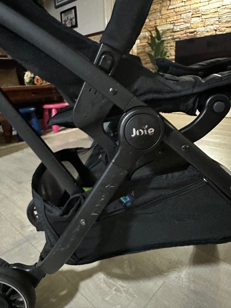 Joie Signature Stroller, Babies & Kids, Going Out, Strollers on Carousell
