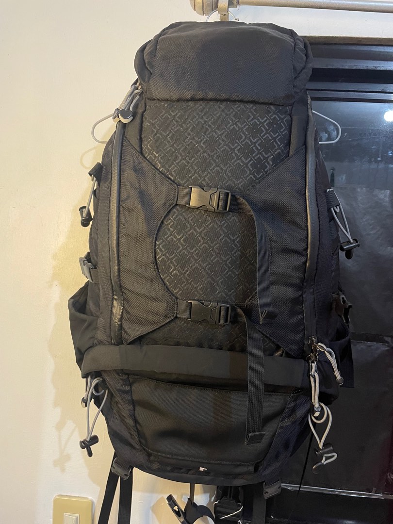 KOLON SPORT HIKING BACKPACK, Men's Fashion, Bags, Backpacks on Carousell