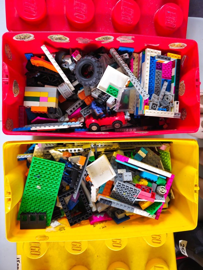 LEGO TUB ASSORTED, Hobbies & Toys, Toys & Games on Carousell