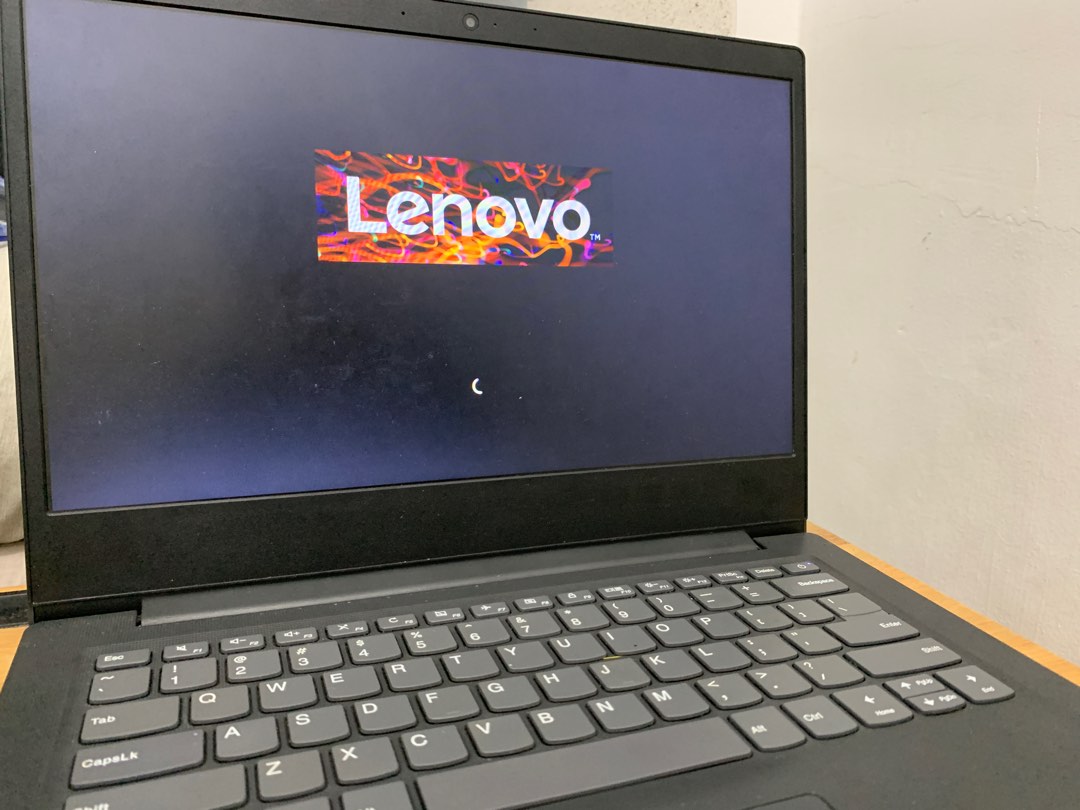Lenovo Laptop, Computers & Tech, Laptops & Notebooks on Carousell