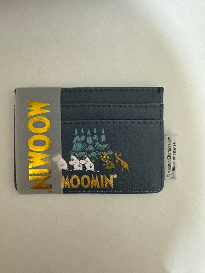 Moomin card holder, 名牌, 手袋及銀包 - Carousell
