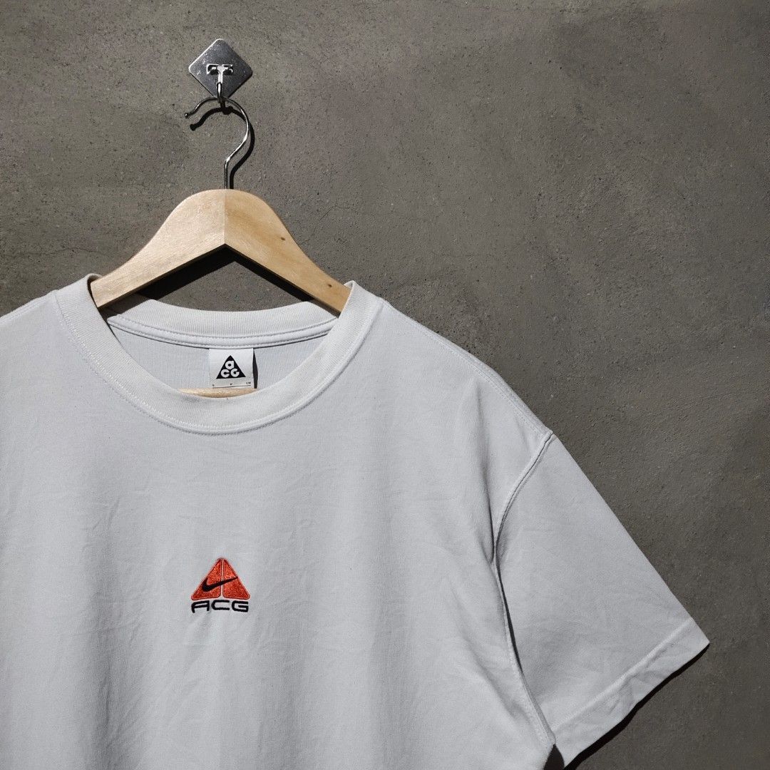 NIKE ACG MID LOGO, Men's Fashion, Tops & Sets, Tshirts & Polo Shirts on ...