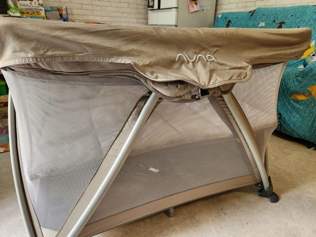 Nuna Baby Cot, Babies & Kids, Baby Nursery & Kids Furniture, Cots ...