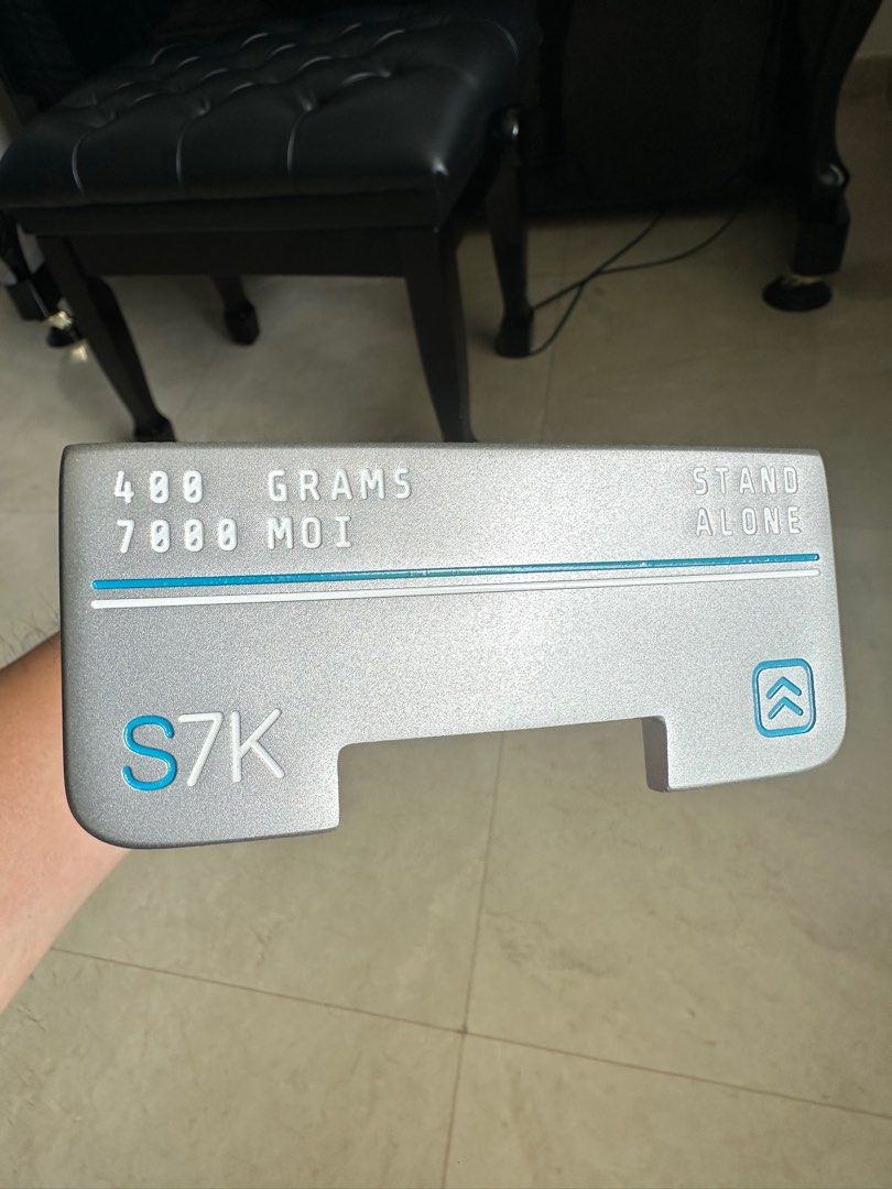 S7K stand alone putter, Sports Equipment, Sports & Games, Golf on Carousell